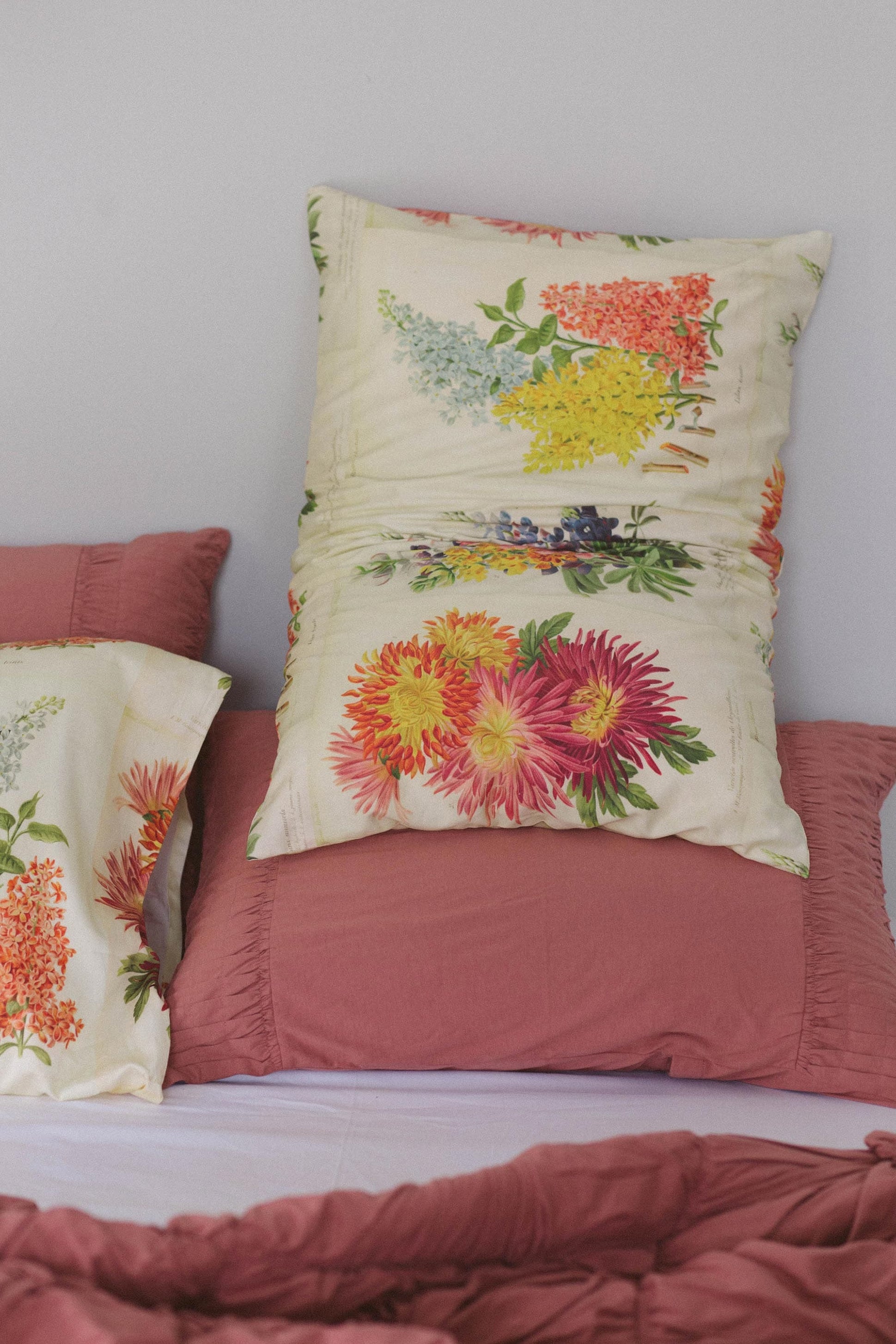 Vintage Style & Floral Pillowcases | Made with Organic Cotton
