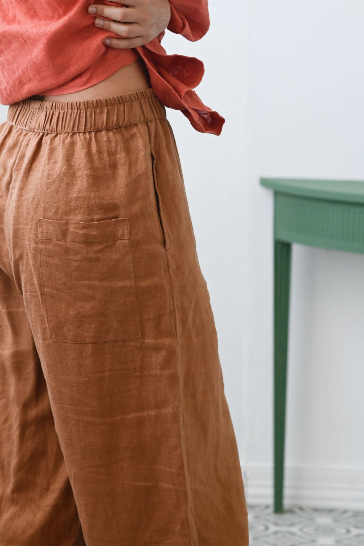 Tessa Pant Tan